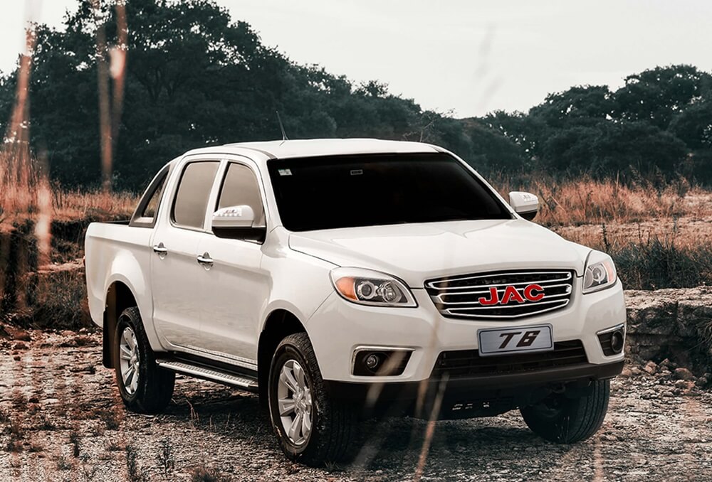 JAC Bakkies and Trucks at JAC Motors Midrand Vehicle Dealer in South Africa